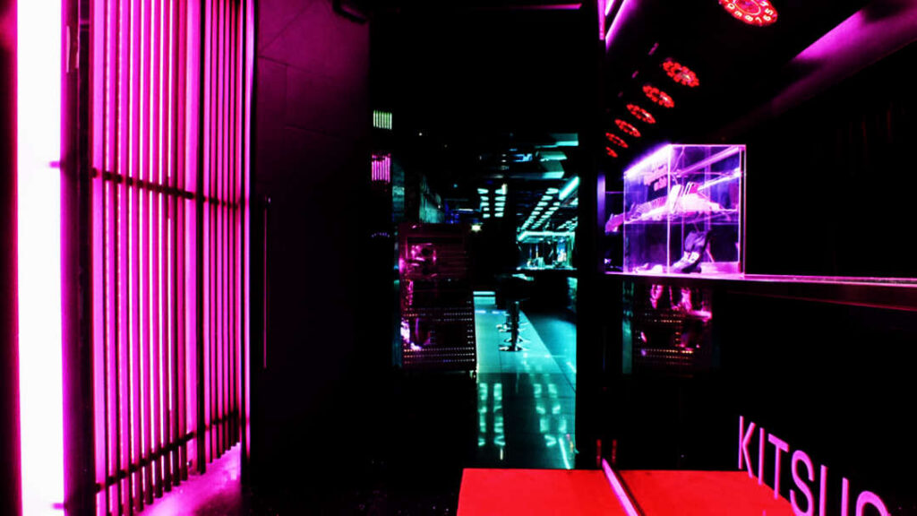 【京都ナイトクラブ】KITSUNE KYOTO(キツネ)の店舗情報 - Night Club Search（ナイトクラブサーチ）